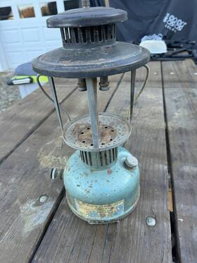 9516A COLEMAN Ekw Rinnals Camping Lantern